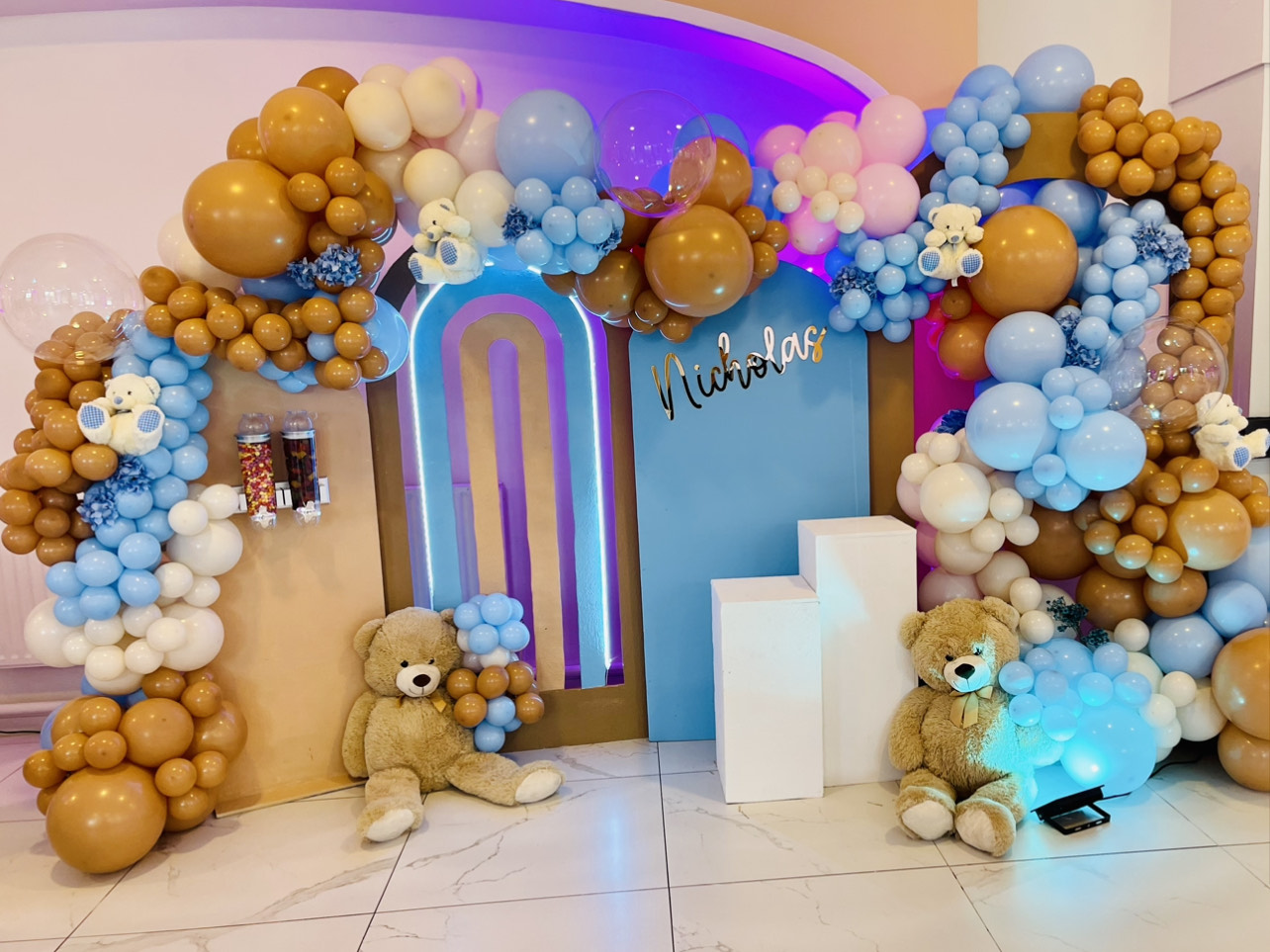 Personal Balloons in Newry | Balloons & n’Arch Deco